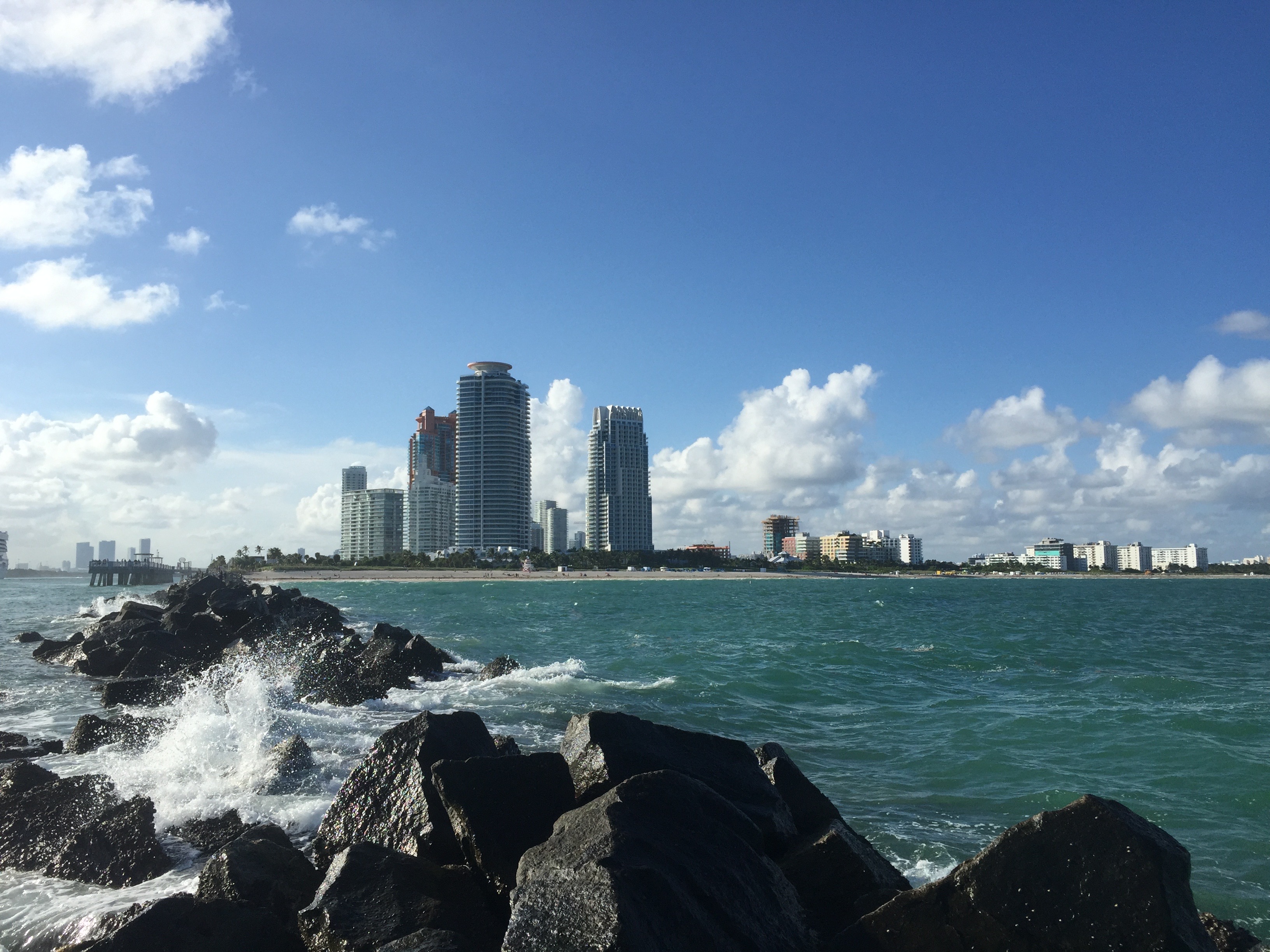 My Love-Hate Relationship with Miami – Wanderlust Travel Nurse